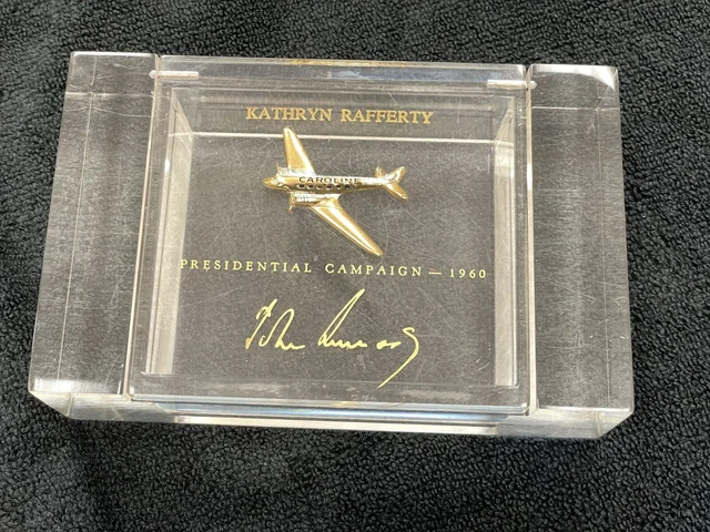 JOHN F. KENNEDY: Rare Lucite Cigarette Box from the 1960 Election JFK £ ...