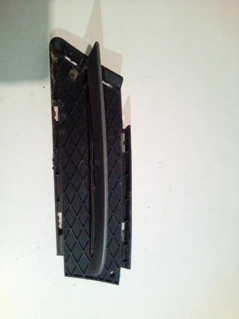 GRILLE DE PARE choc BMW SERIE 3 E90 51117154554 EUR 20,00 - PicClick FR