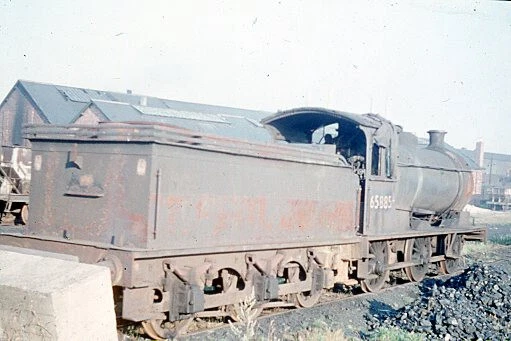 ORIGINAL COLOUR SLIDE of 65885 ER J27 class steam loco £16.89 - PicClick UK