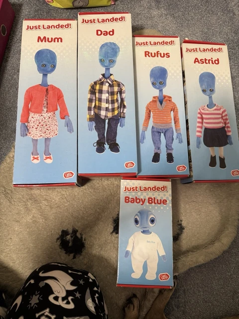 FULL SET CHAD Valley Just Landed Aliens (Argos T.V. Advertising ...