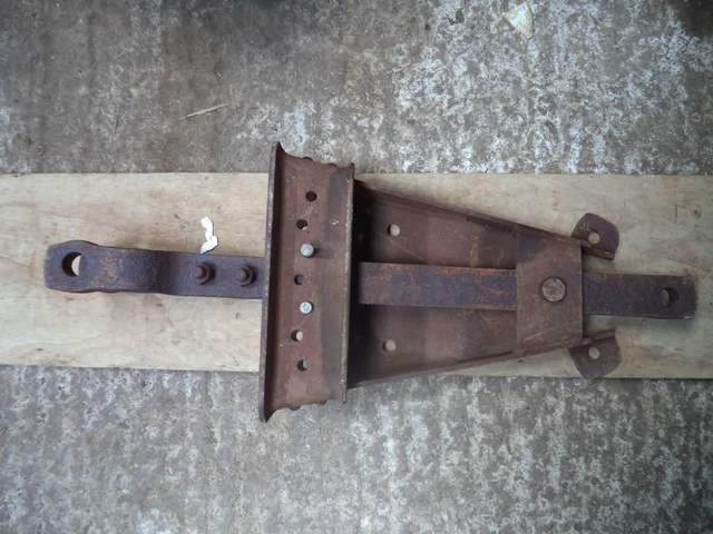 FORD TRACTOR DRAW Bar 3000 2000 Swinging DrawBar with Frame Vintage ...