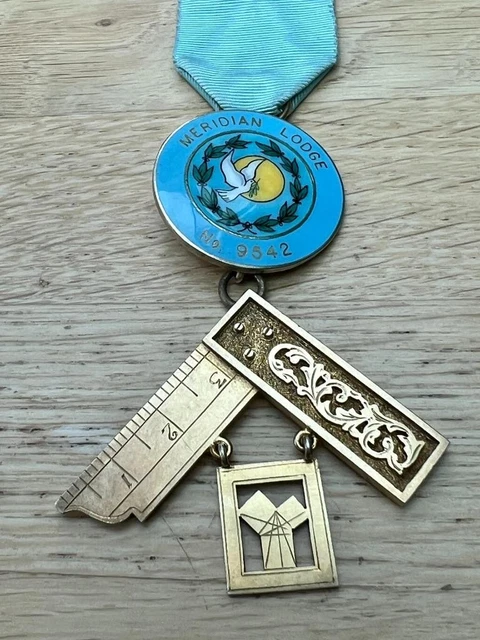 FINE ENAMEL MASONIC Meridian Lodge No. 9542 Jewel. £0.99 - PicClick UK
