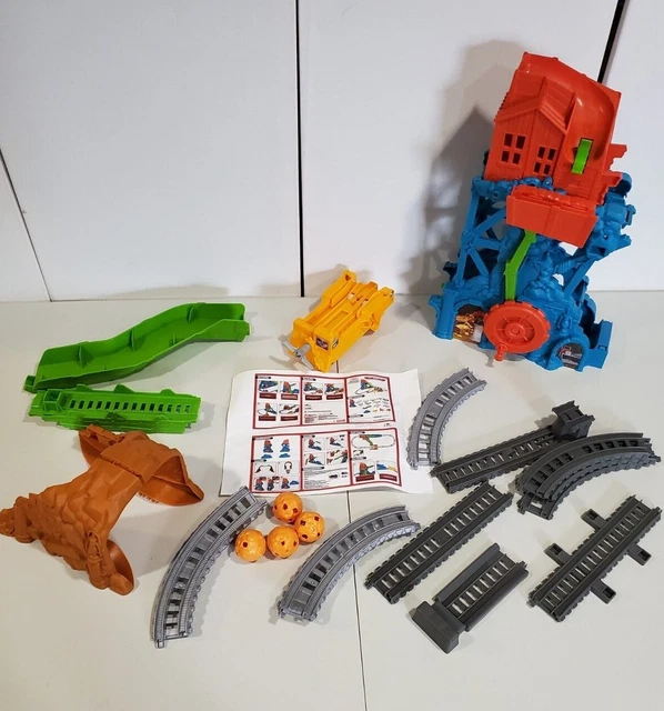 THOMAS & FRIENDS Trackmaster Train Tank Engine - Cave Collapse Set Near ...
