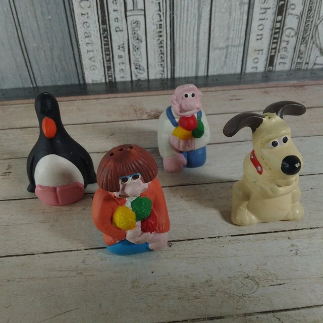 NOVELTY WALLACE, GROMIT, Gwendoline And Penguin.. Ceramic, Salt ...