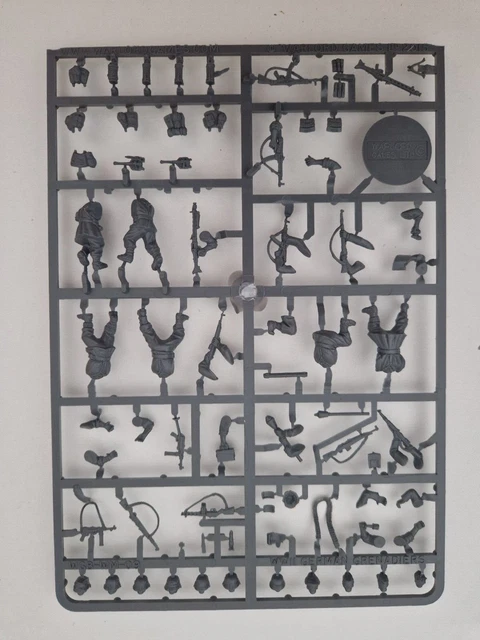 WARLORD GAMES - Bolt Action - German Grenadiers 6 Man Sprue & 6 Bases £ ...