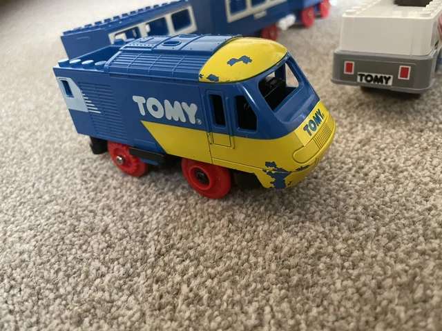 TOMY TRAIN 4 Vintage InterCity Train Bus Station Set. Figures Accessories £33.00 - PicClick UK