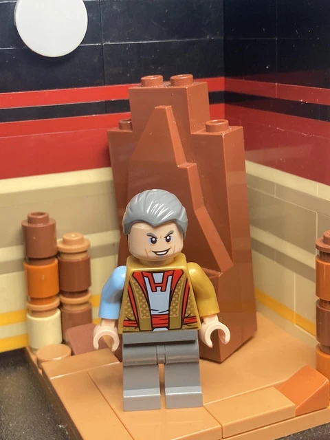 LEGO MARVEL GRANDMASTER Minifigure 76088 Thor: Ragnarok Super Heroes £8 ...