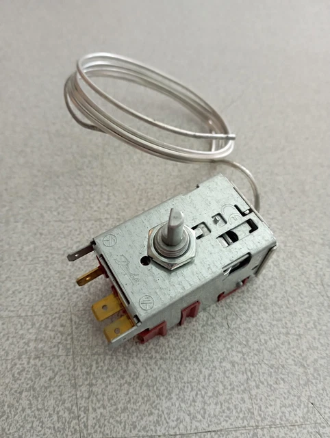 16001947200 THERMOSTAT RÉGLAGE Réfrigérateur Congélateur Frigo Ariston MBM1821V EUR 59,99 ...