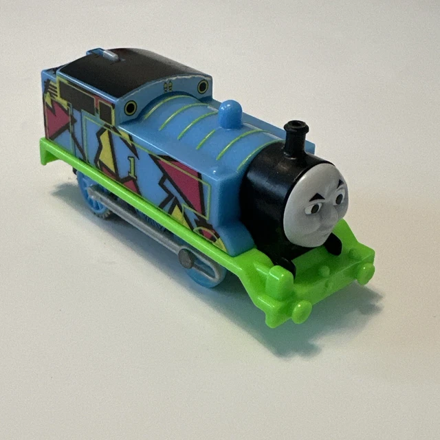 HYPER GLOW THOMAS ENGINE Thomas Trackmaster Track Motorised Train SEE ...