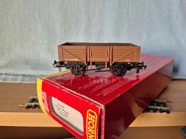 HORNBY OO GAUGE R.6395 B.R. (Ex S.R.) 5-Plank Wagon No.B414029 Very ...