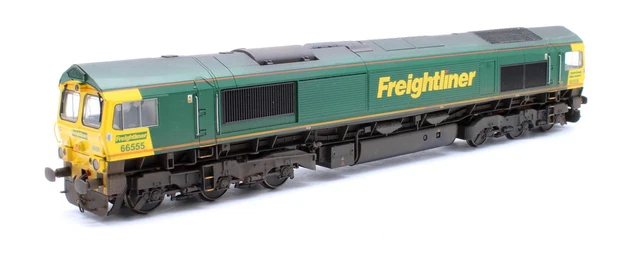 BACHMANN 'OO' GAUGE Freightliner Livery Class 66 #66555 Locomotive ...