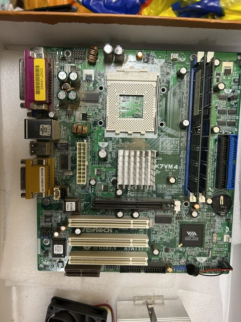 ASROCK AMD MOTHERBOARD K7VM4 Socket A (462) Athlon/Athlon XP/Duron Cpu ...