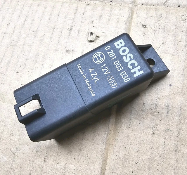 VW GOLF MK5 Passat B6 Audi Glow Plug Relay Control Unit 038907281D 04 ...