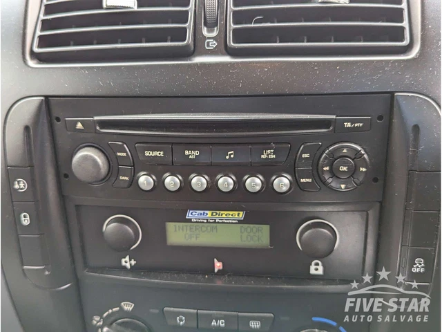 PEUGEOT EXPERT TEPEE Radio CD Player Head Unit 2016 Bus 4/5dr (09-23 ...