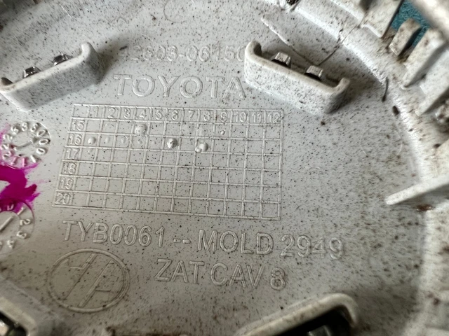 TOYOTA KLUGER Wheel Center Hub Cap, P/N: 42603-06150 $50.00 - PicClick AU