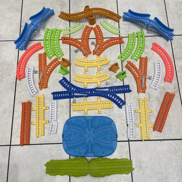 THOMAS THE TANK Engine Trackmaster Track Bundle Random 1 Com Post £15. ...