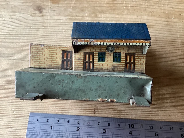 VINTAGE BING WERKE Pre War Table Top Railway Tin Plate Station Office £ ...