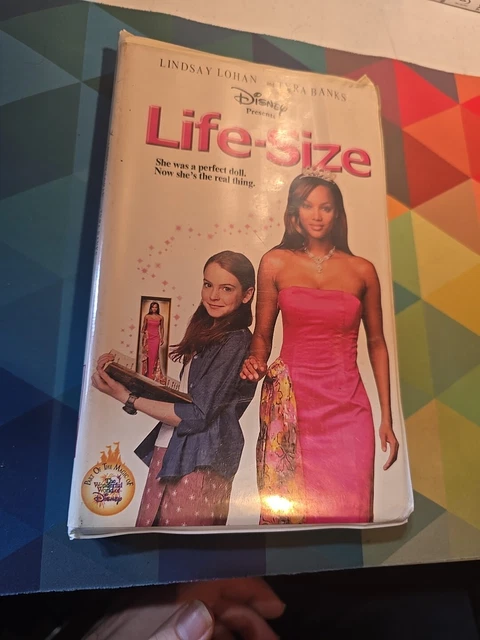 LIFE-SIZE VHS VIDEO Tape 2000 Disney Clamshell Lindsay Lohan Tyra Banks ...