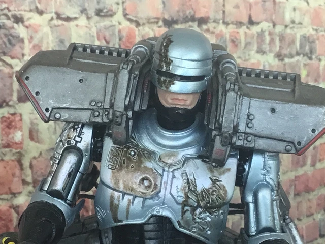 NECA ROBOCOP 7& 25° anniversario action figure + scala robocop 3 ...