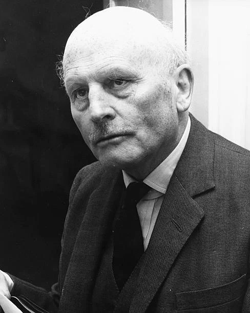 PORTRAIT OF LIEUTENANT Colonel Brian Montgomery At His Chelsea Home Old ...