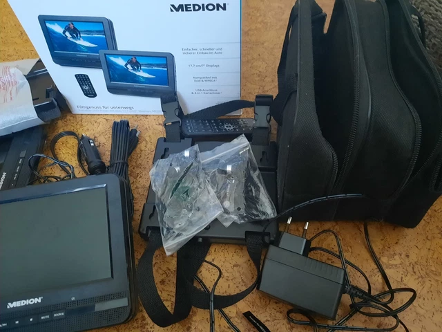 MEDION LIFE P72022 (MD 84873) Tragbarer Twin DVD-Player 17,78cm (7 ...