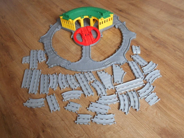 THOMAS THE TANK engine train set add on track and tidmouth sheds £5.99 ...