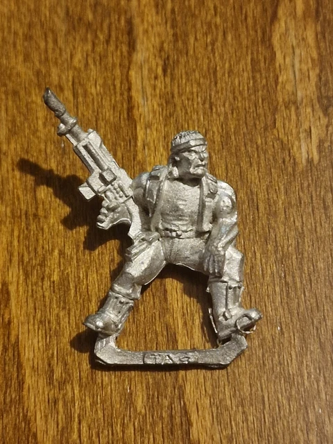 GAMES WORKSHOP WARHAMMER 40k Catachan Tank Crew Astra Militarum gardes ...