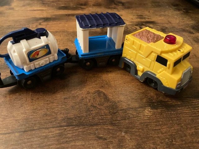 FISHER PRICE GEOTRAX Mix N Go Construction Gas Train RC Train Set £36. ...