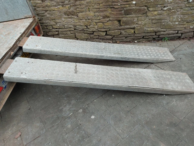 HEAVY DUTY TRAILER ramps +3000kg load 2.3m long 0.34m wide, suit Ifor ...
