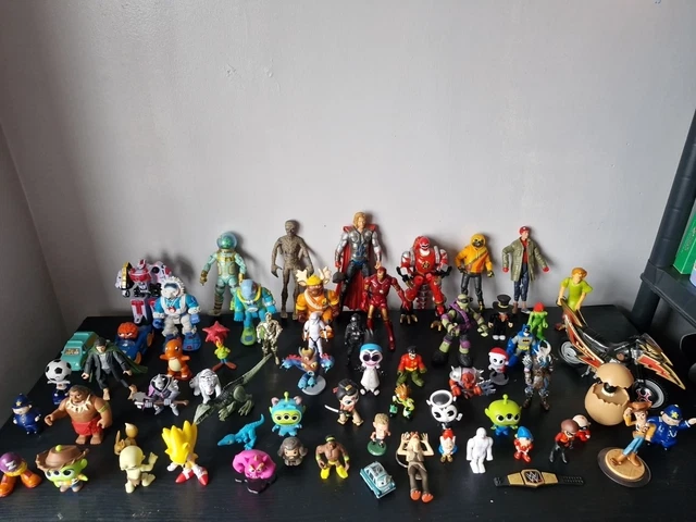 VINTAGE AND MODERN Figures/toys Bundle £24.99 - PicClick UK