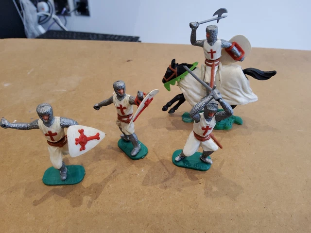 1970S TIMPO MEDIEVAL CRUSADER MOUNTED KNIGHT & 3 FOOT KNIGHTS EUR 45,88 ...