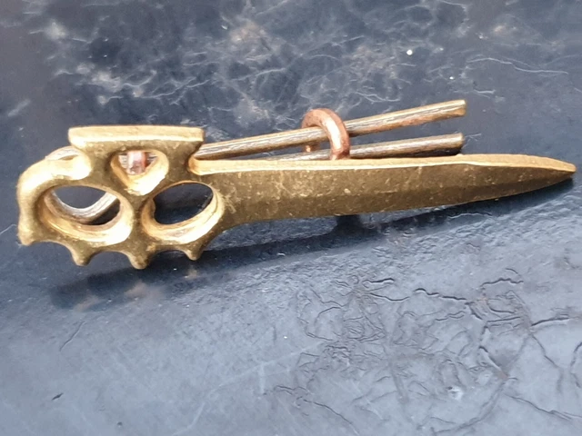 WW2 COMMANDO DEATH Head Badge Middle East 50 52 £20.00 - PicClick UK