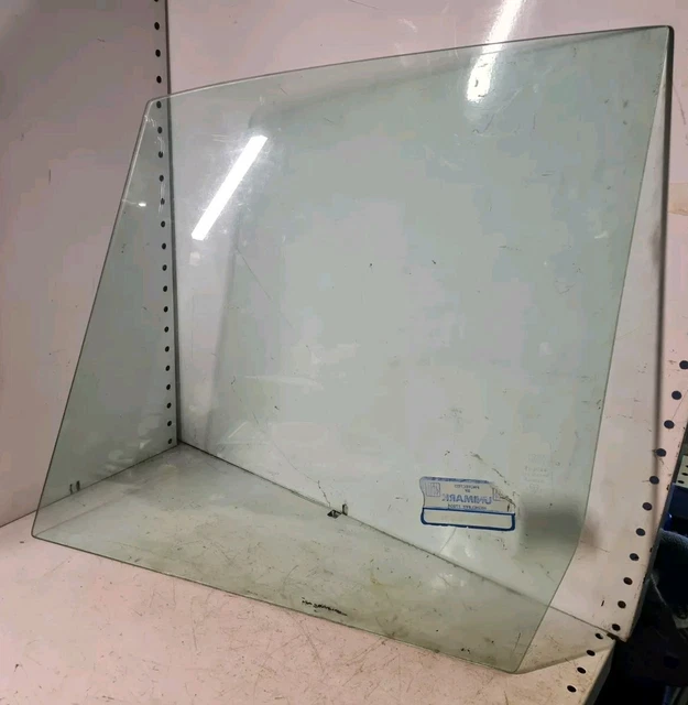 ROVER P6 LH Nearside Front Door Window Glass Sundym 2000 2200 3500 £30. ...