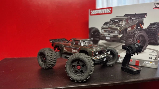 CHEAP & CLEAN Arrma Outcast 4s V2.5 Centre diff Rc Stunt Truck RTR 1/10 ...