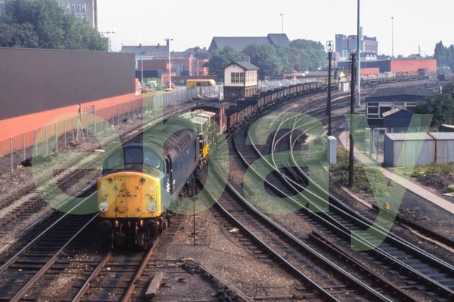 UK RAILWAY PHOTOGRAPH Of Class 40 40028. Rm40-335 £1.70 - PicClick UK