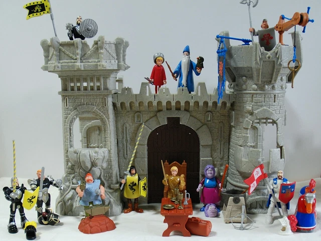 DISNEY SWORD IN the Stone Castle & 11 Figures Merlin Mim Arthur ...
