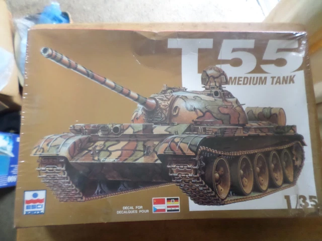 VINTAGE ESCI MODEL T55 Medium TANK 1/35 scale £22.00 - PicClick UK