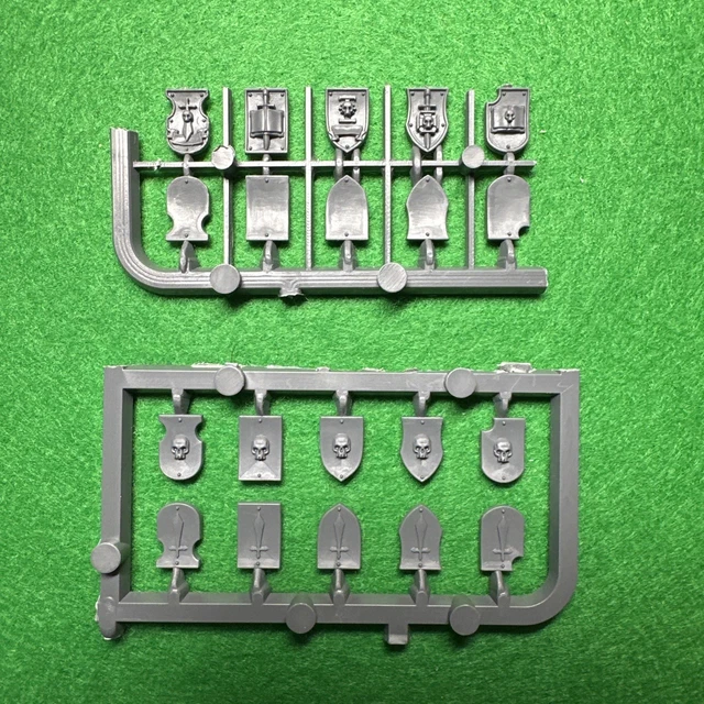 WARHAMMER 40K GREY Knights Paladin Terminator Tilt Shield Bits Games ...
