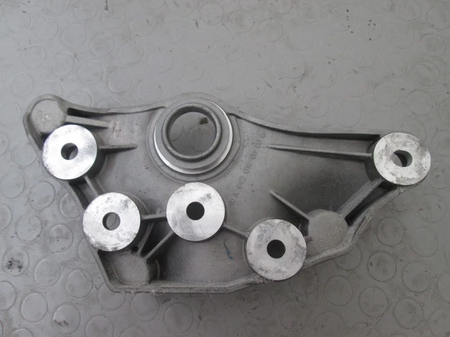 MERCEDES-BENZ X253 GLC OM642 support carter d'huile capsule sonore ...
