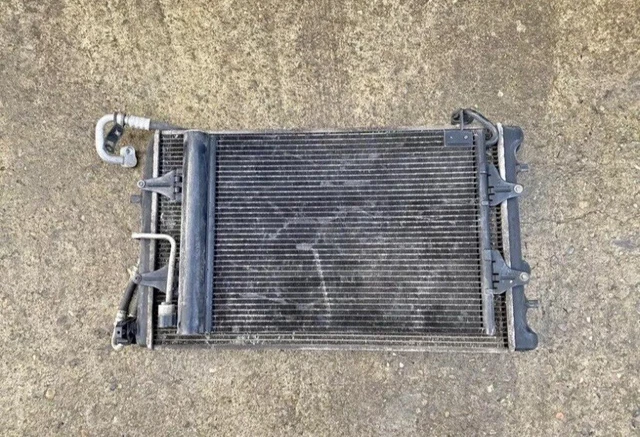 RADIATORE VOLKSWAGEN GOLF 4 IV Bora Seat aria condizionata clima EUR 50 ...