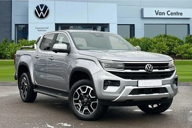 VW AMAROK 3.0 Litre 240Bhp V6 Style With Premium Pack £42,995.00 ...