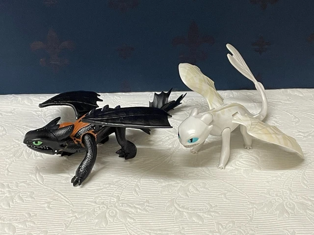 HOW TO TRAIN Your Dragon Light Fury And Toothless £9.99 - PicClick UK