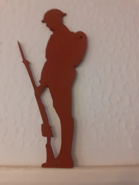 SILHOUETTE WAR MEMORIAL British Army Tommy Soldier Figure £9.99 ...