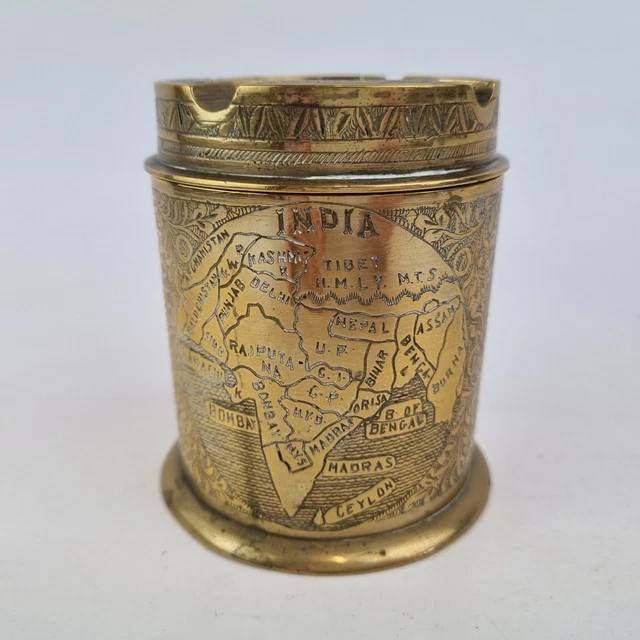 VINTAGE BRASS ASHTRAY Jar Engraved Map Of India Taj Mahal Trench Art? £ ...
