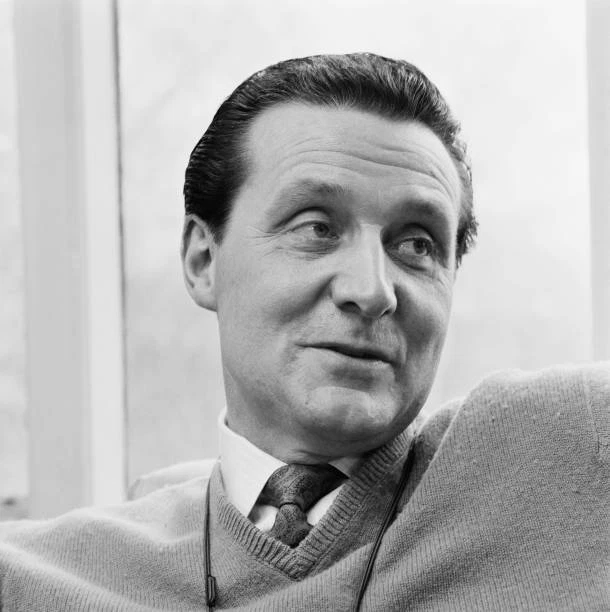 ENGLISH ACTOR PATRICK Macnee Television Series 'The Avengers 1964 OLD ...