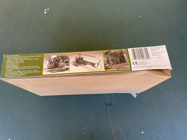 REVELL MASH 4077TH Bell H-13 Helicopter Model Kit # 4334 Sealed , 1994 ...