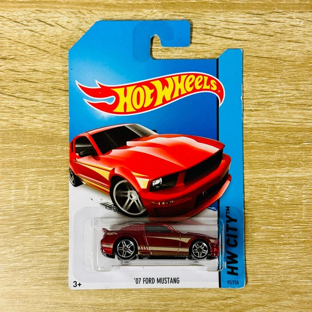 07 FORD MUSTANG Dark Red Gold Tan 2014 HW City Mustang 50th Long Card ...