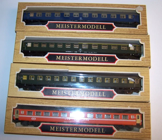 CONVOLUTE 4 LILIPUT Scale H0 Railway Maste Model D-Zug Passenger Cars ...