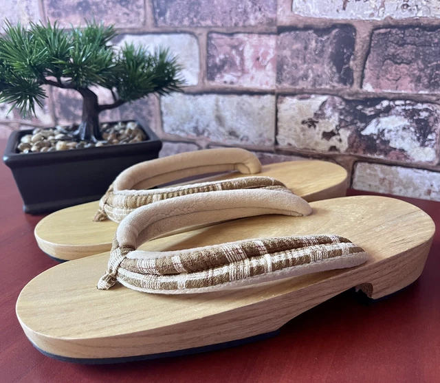 VINTAGE TRADITIONAL WOODEN Japanese Geta Platform Sandals - Beige ...