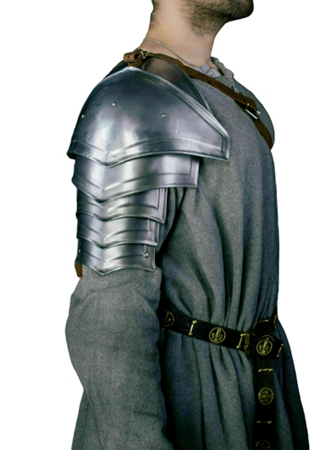SHOULDER ARMOR OF single pauldron, medieval warrior knight clothing ...
